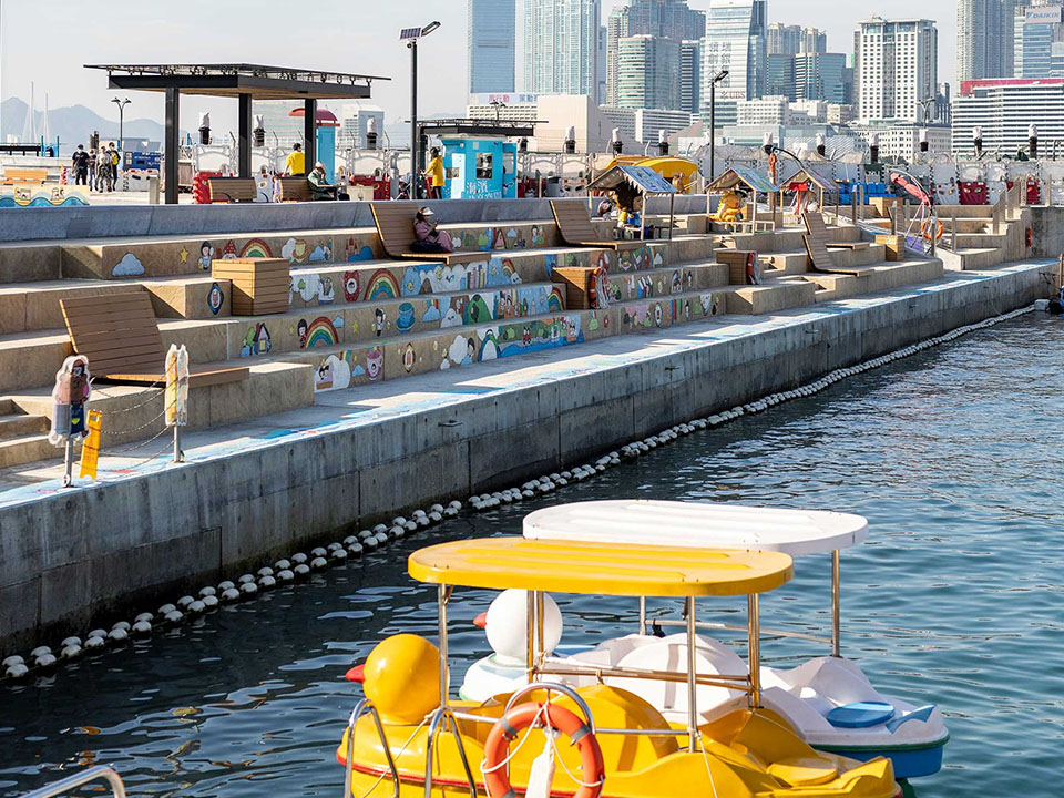 Explore Hong Kong’s Harbourfront Shared Spaces | Hong Kong Tourism Board Explore Hong Kong’s Harbourfront Shared Spaces | Hong Kong Tourism Board