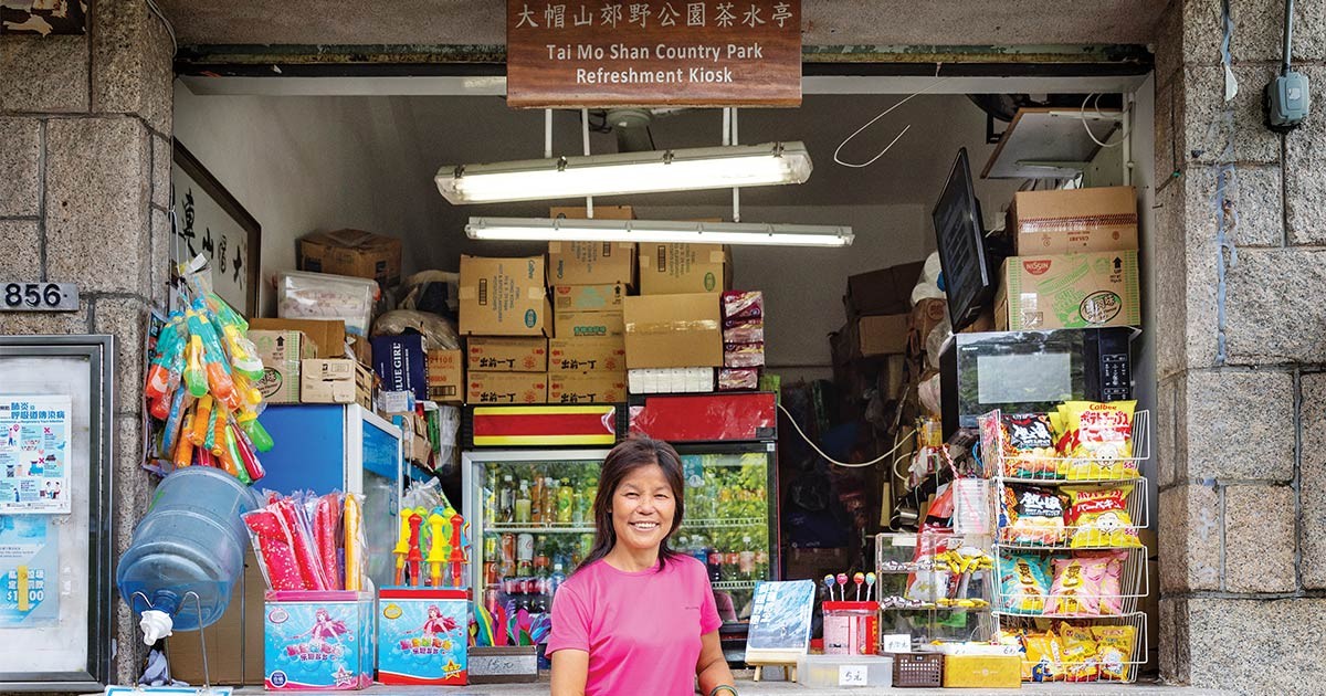 Lin Jei's Tai-Mo-Shan-Kiosk: mehr als nur Snacks und Getränke | Hong ...
